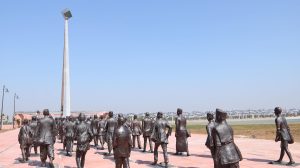 Dandi Beach Guide: Navsari's Historic Escape